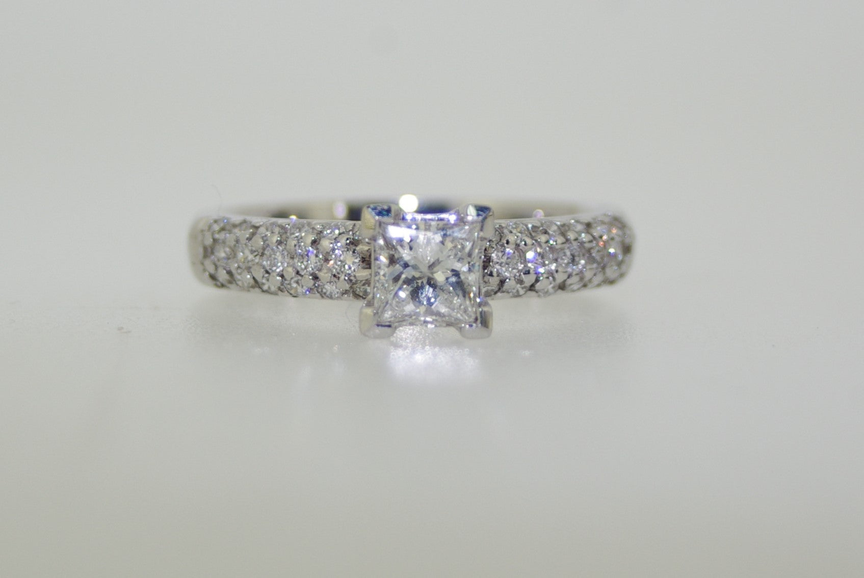 18k diamond engagement ring – Regal Jewellers